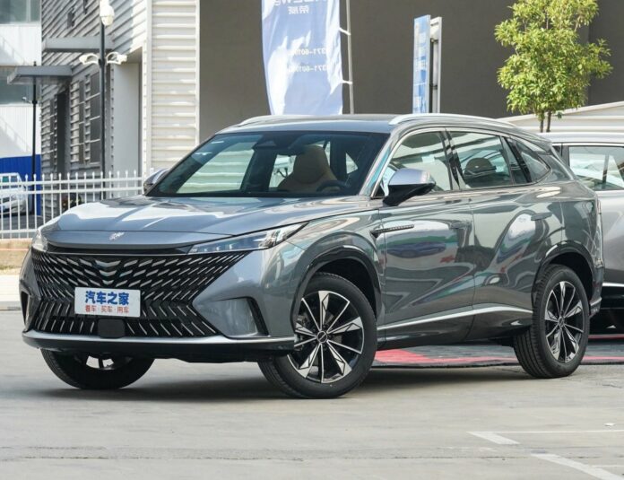 New Roewe RX5 And eRX5 Launched On The Chinese Car Market