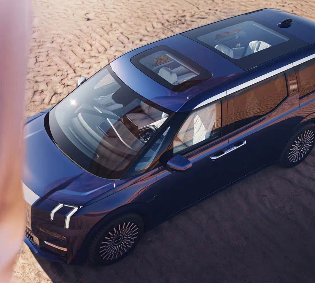 Zeekr 009 Is A New Electric MPV For The Chinese Car Market