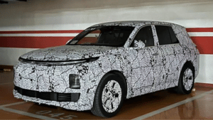 Li Auto L8 EREV SUV New Info And Spy Shots