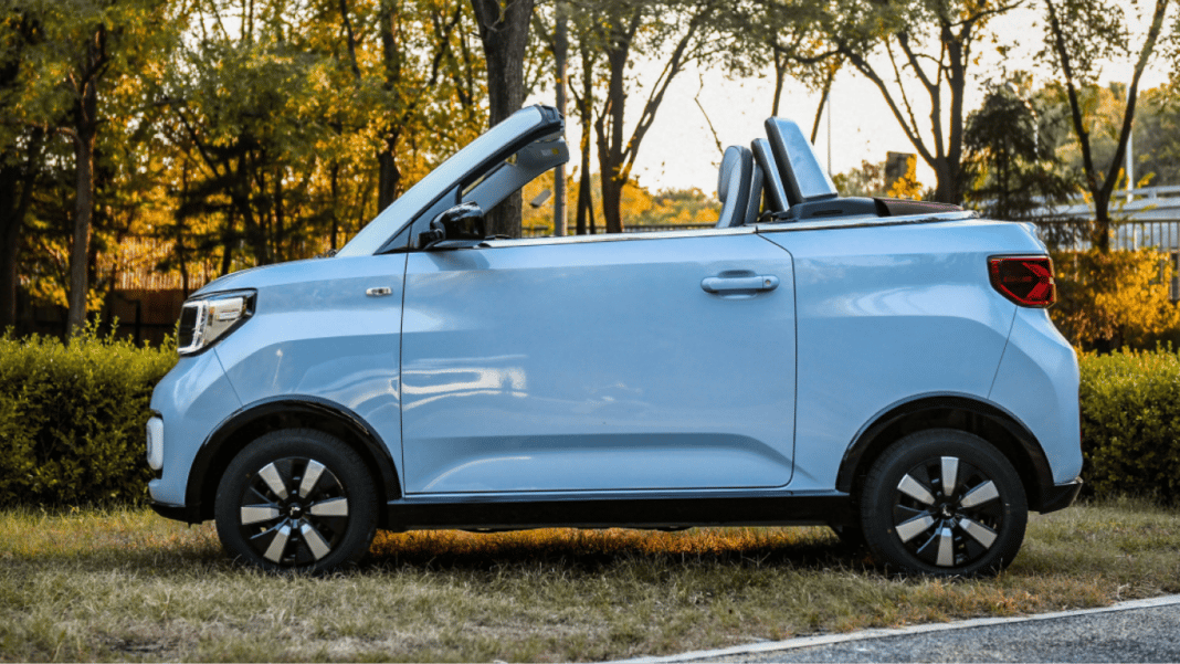 Wuling Mini EV Cabrio Will Cost Up To 14,660 USD In China