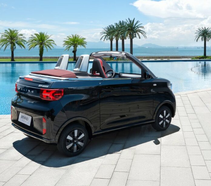 Wuling Mini EV Cabrio Unveiled In China