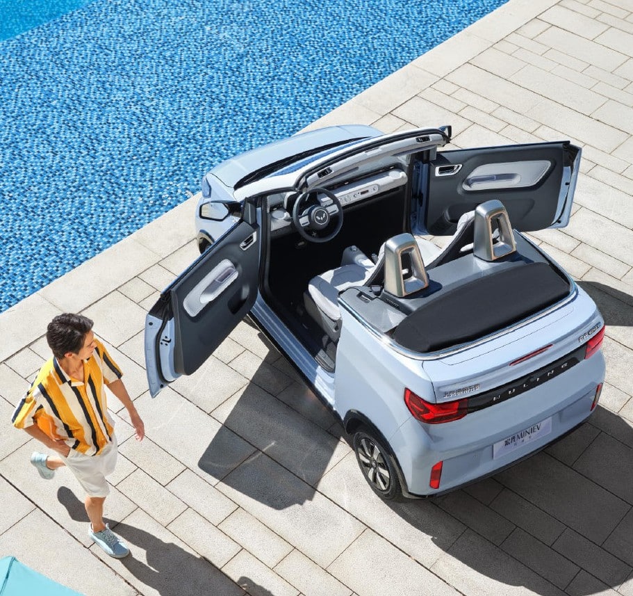 Wuling Mini EV Cabrio Unveiled In China
