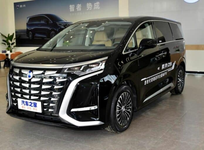 BYD Denza D9 Delivery Started In China
