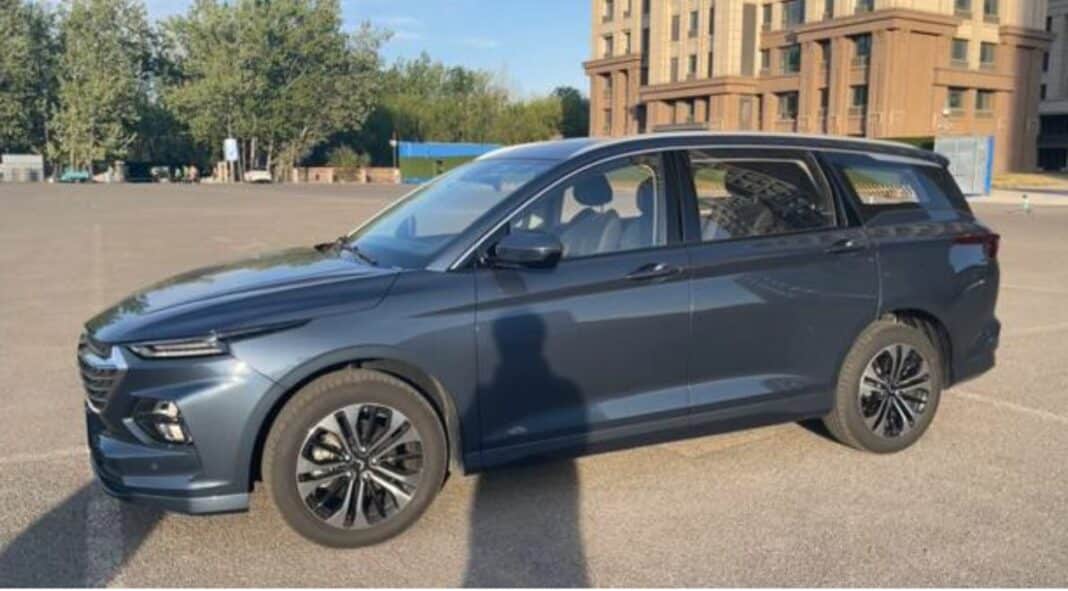 Wuling Capgemini Hybrid Platinum Edition Official Images Revealed In China