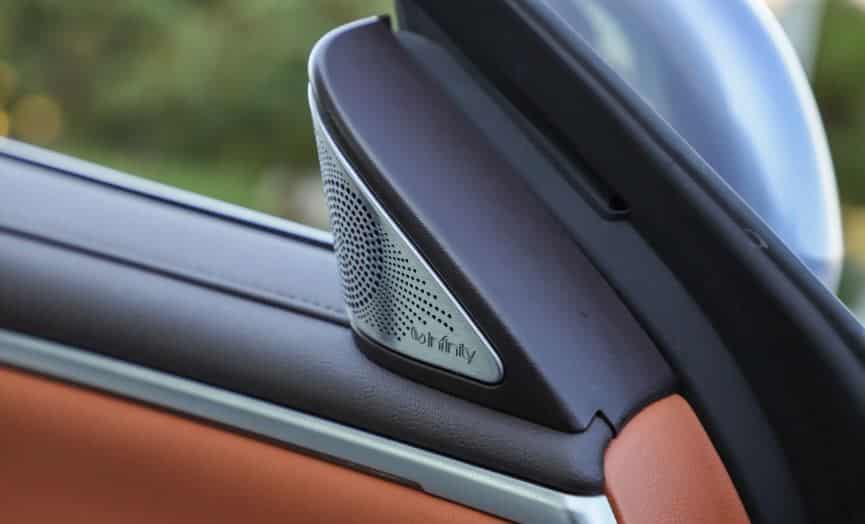 ORA Lightning Cat Launched In China, Price Starts At 26,000 USD