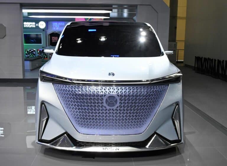 Hycan MPV With An 800V EV System To Unveil Later This Year In China
