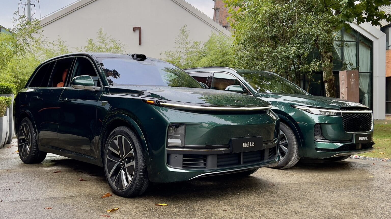 Li Auto L8 review: Will the younger brother of L9 cannibalize its sales?