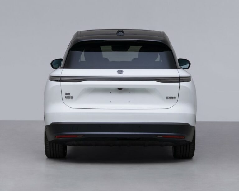 Nio ES8 NT2 2023 Exposed Ahead of December 24 Launch With 640 HP
