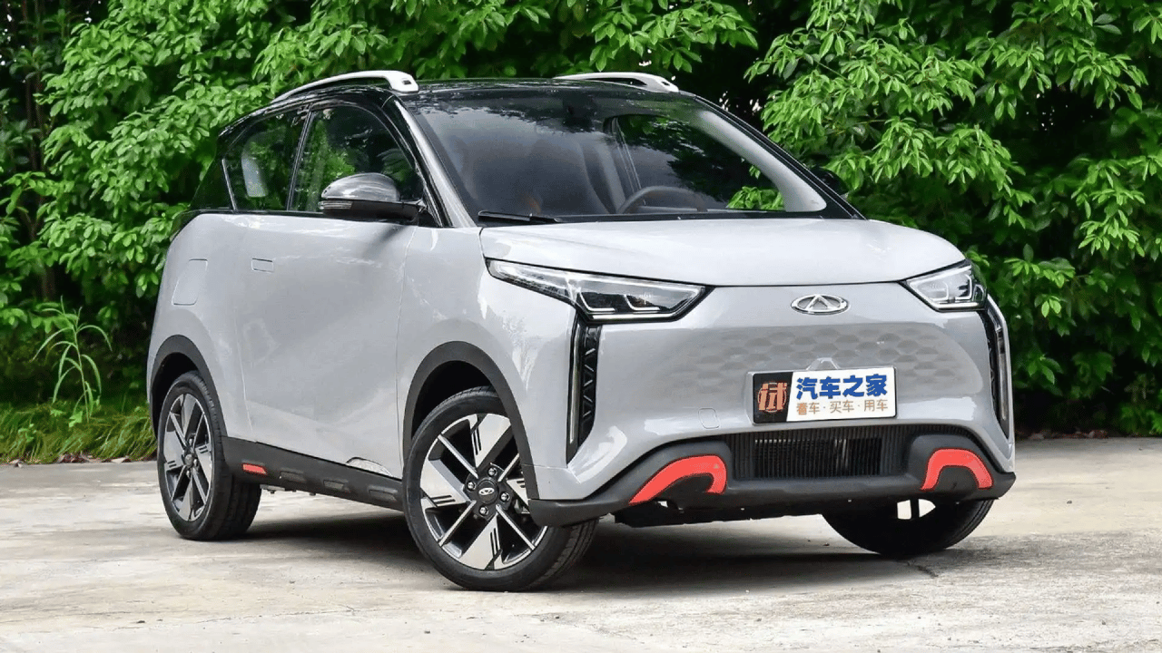 Wuling Bingo Electric Hatchback Spied In The Wild In China