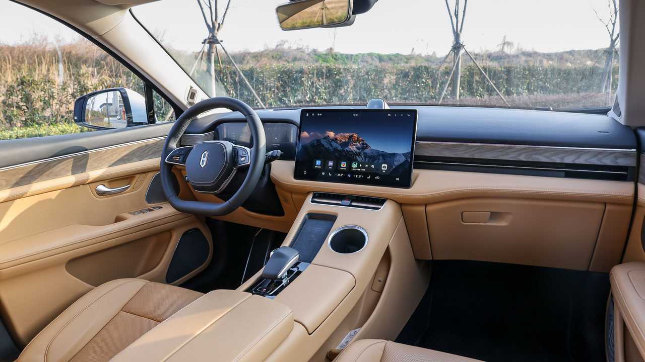 Huawei's car Aito M5 gets OTA update in China