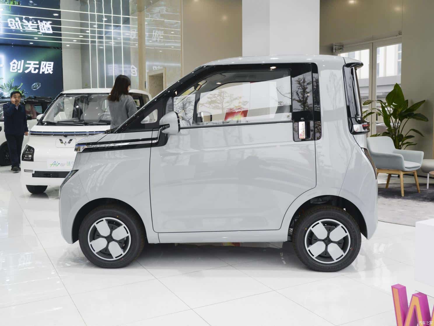 Wuling Air ev, First Global Car from SGMW, Started Pre-Orders in China