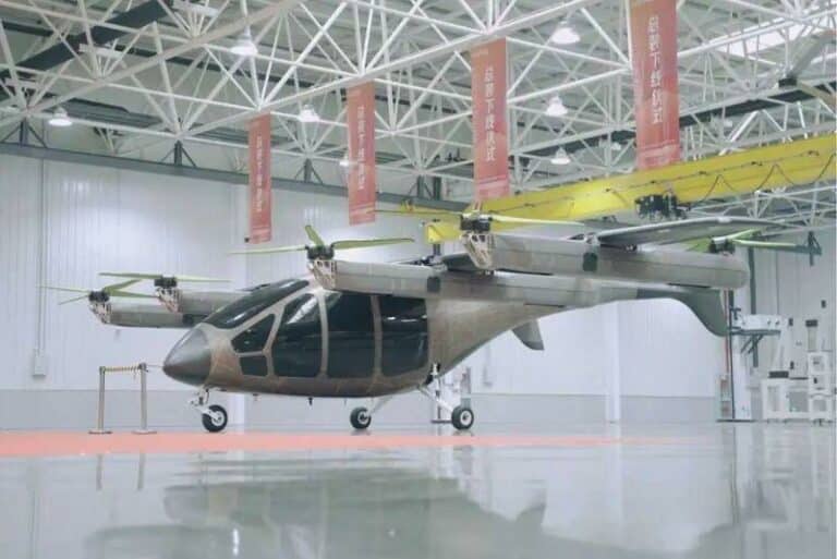 Geely's Flying Car, AE200 X01, Completes First Flight Test