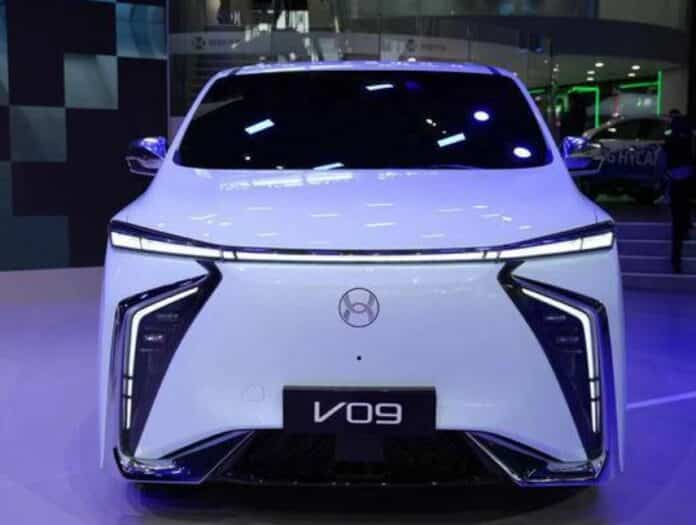 Hycan's First Electric MPV Called V09 Unveiled In China With 800V High-Voltage System