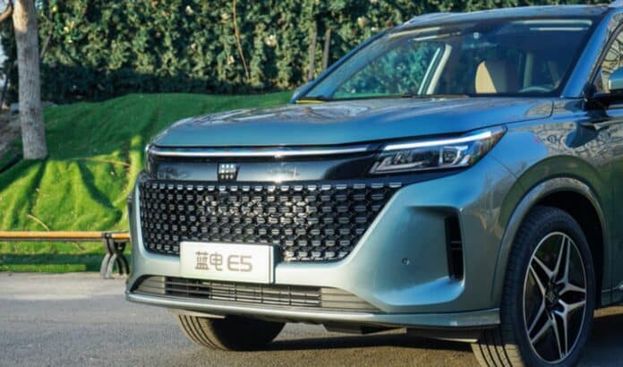 Fengon Landian E5 Hybrid SUV Officially Unveiled In China With 1150km Cruising Range