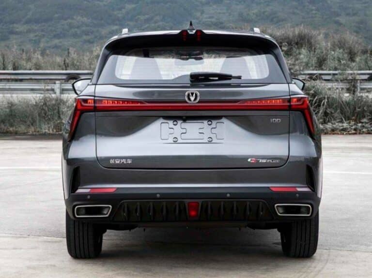 Third-Generation Changan CS75 Plus iDD PHEV SUV Unveiled In China