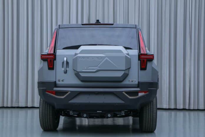 Mengshi M-Hero 917 Exposed With Over 1000 HP And 505 KM Of Range