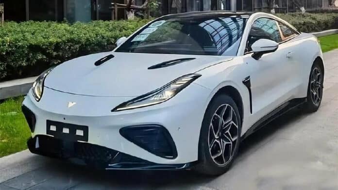 Neta E Electric Coupe Seen On The Street In China