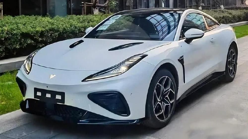 Neta E Electric Coupe Seen On The Street In China