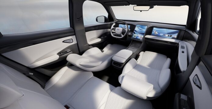 Geely Galaxy L7 SUV launched, starts at $29,000. Galaxy to unveil 7 new ...