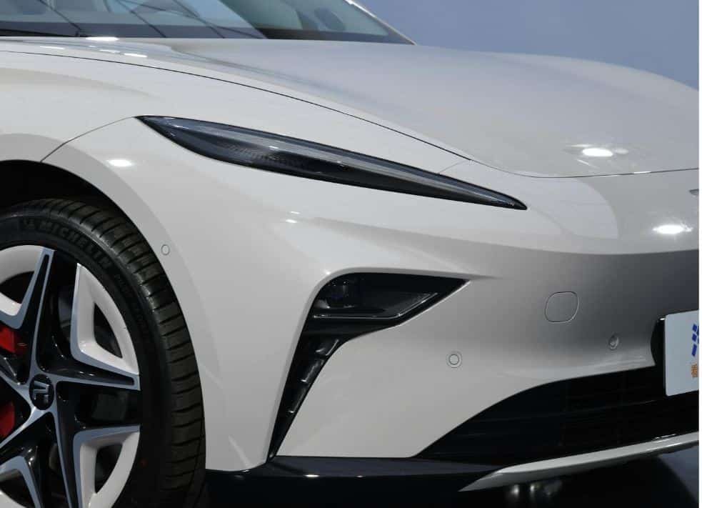 Rising Auto F7 Pre-Sale Starts In China At 41,300 USD With Swappable ...