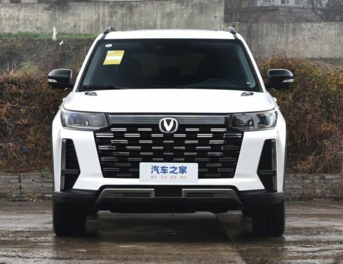 2023 Changan CS95 SUV Arrived At Dealer In China, Will Launch on Feb 14