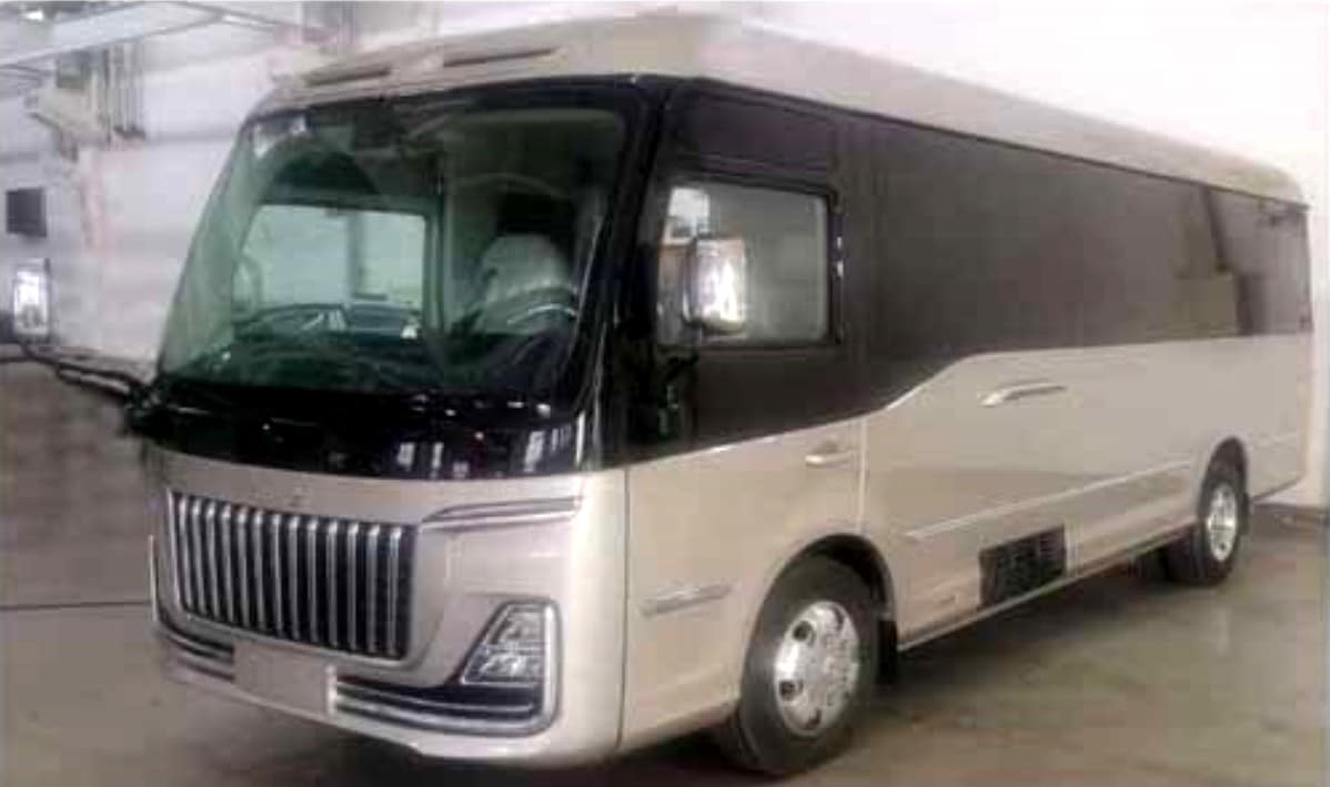 Hongqi QM7 Is A Luxurious 23-Seat Bus For China