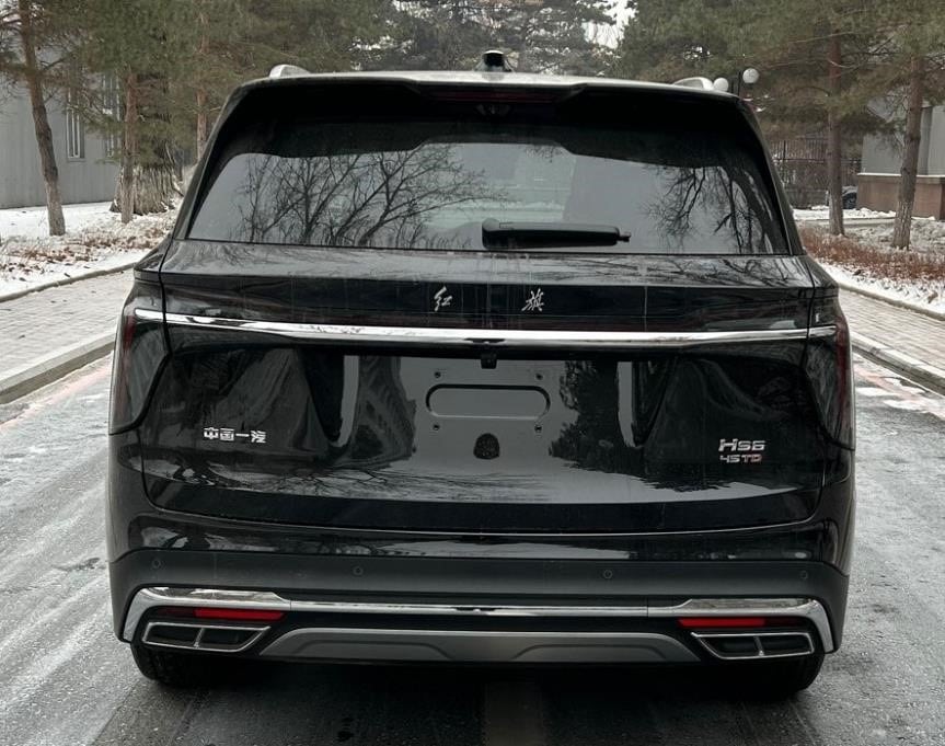 Hongqi HS6 Is A Big New 3-Row SUV For China