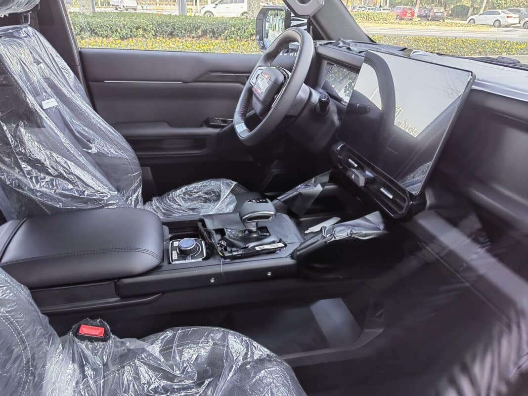 Jetour T-1 New Spy Shots & A New Name