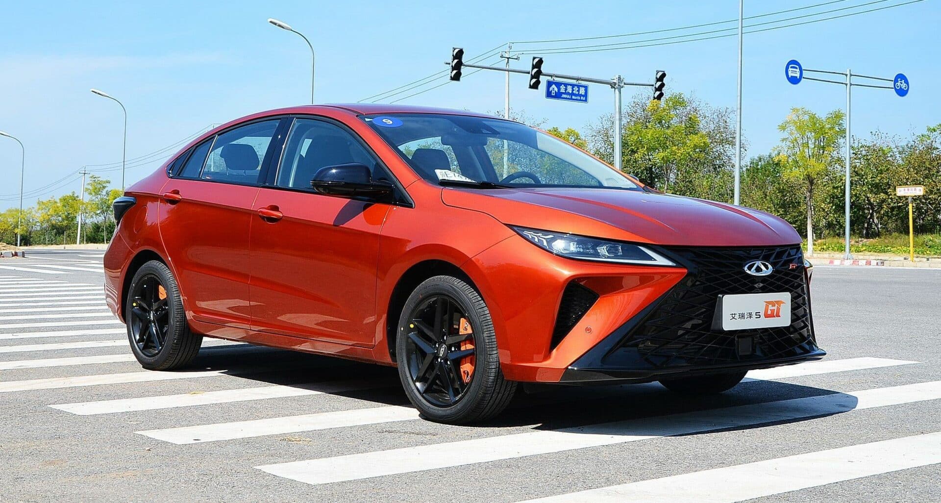 Chery Arrizo 5 GT sedan will be launched on March 28 in China