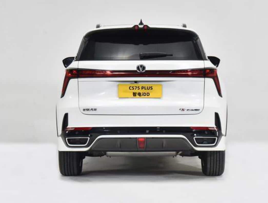 New Changan CS75 Plus iDD plug-in hybrid compact SUV unveiled in China