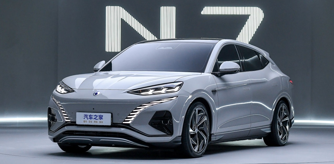 BYD's Denza aims to sell 10,000 N7 electric SUVs monthly, interior unveiled