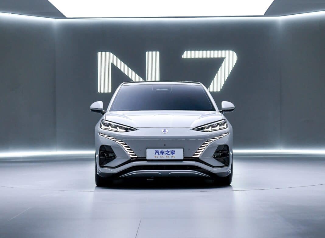 BYD's Denza aims to sell 10,000 N7 electric SUVs monthly, interior unveiled