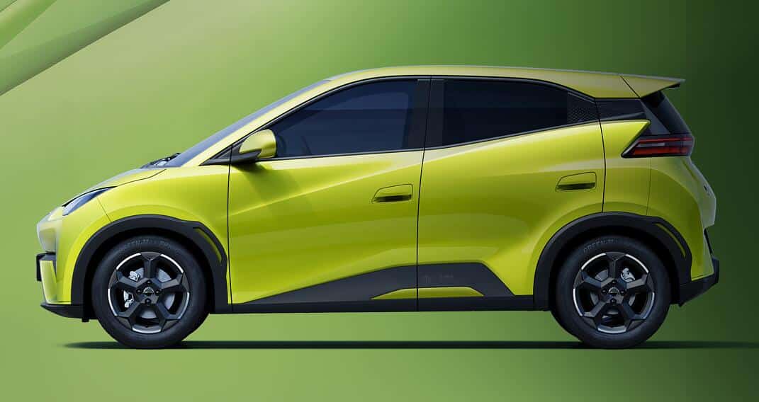 BYD revealed official pictures of the $11,600 Seagull EV. To launch on ...