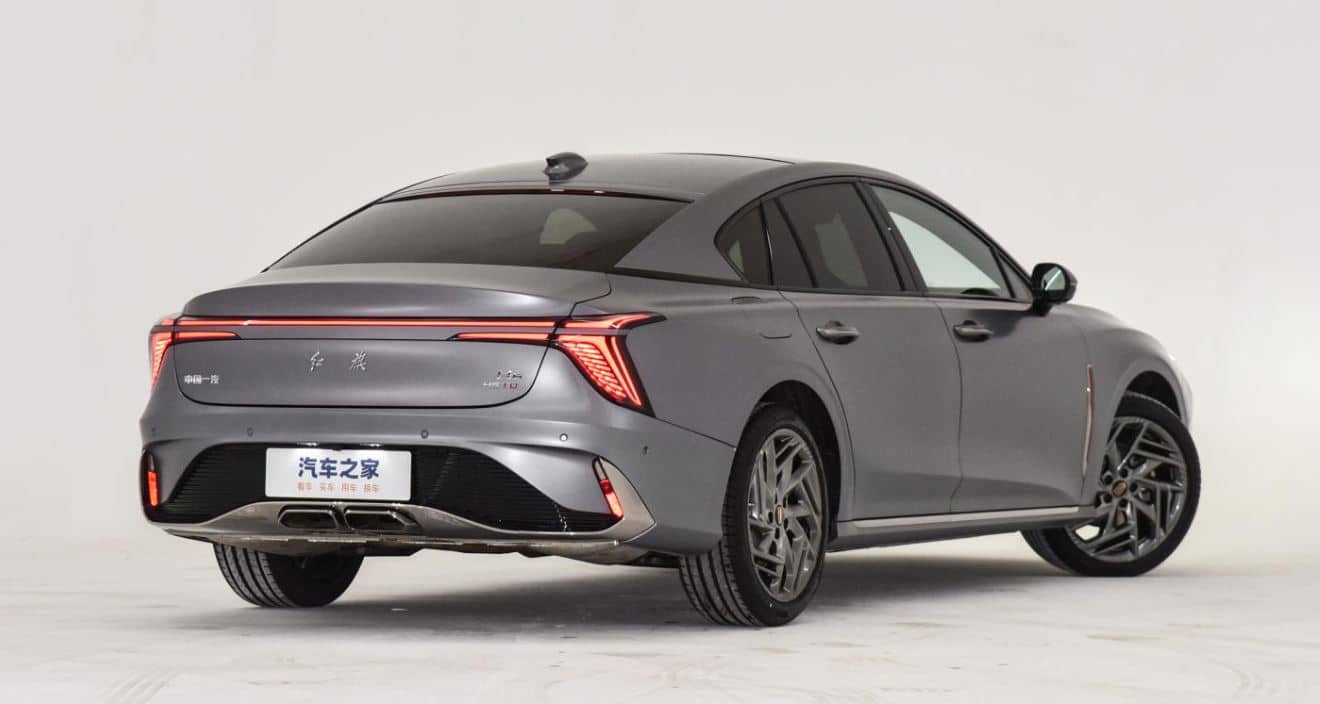 Hongqi H6 sedan pre-sale starts in China at 28,300 USD, powers by 2.0T ...