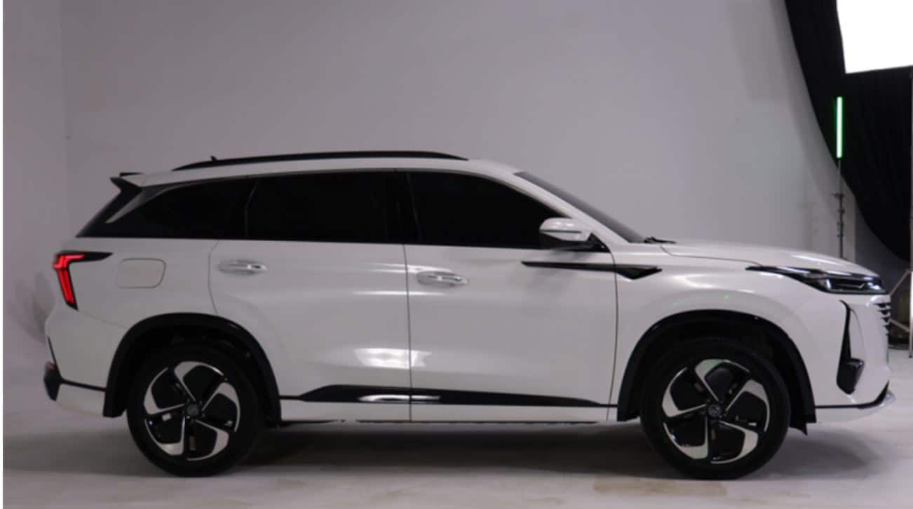 New Changan CS75 Plus iDD plug-in hybrid compact SUV unveiled in China