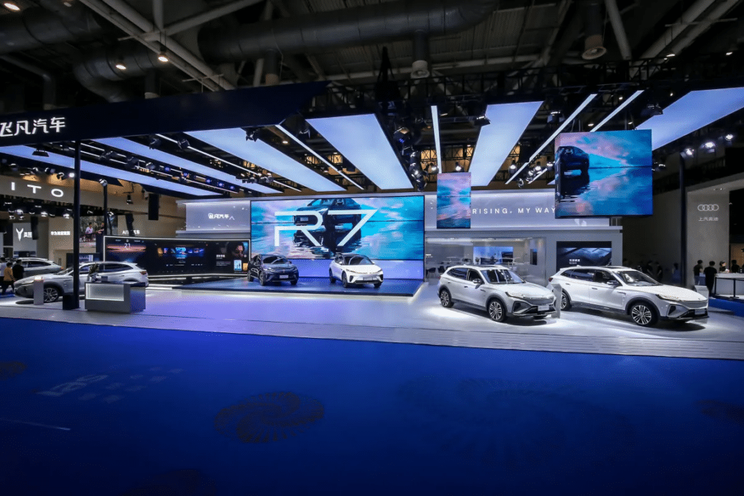 Rising Auto F7 from SAIC launched in China with swappable batteries ...