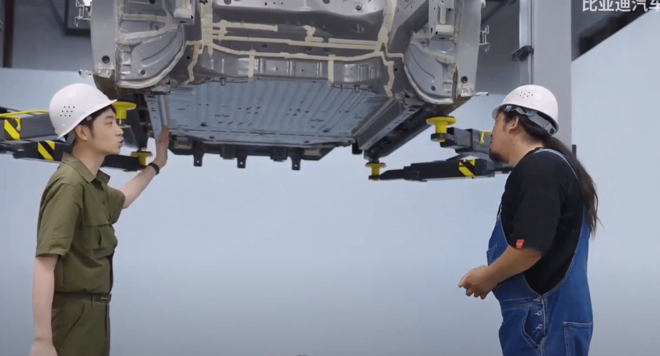 BYD Atto 3 (Yuan Plus) teardown revealed a lot of high-end tech on board