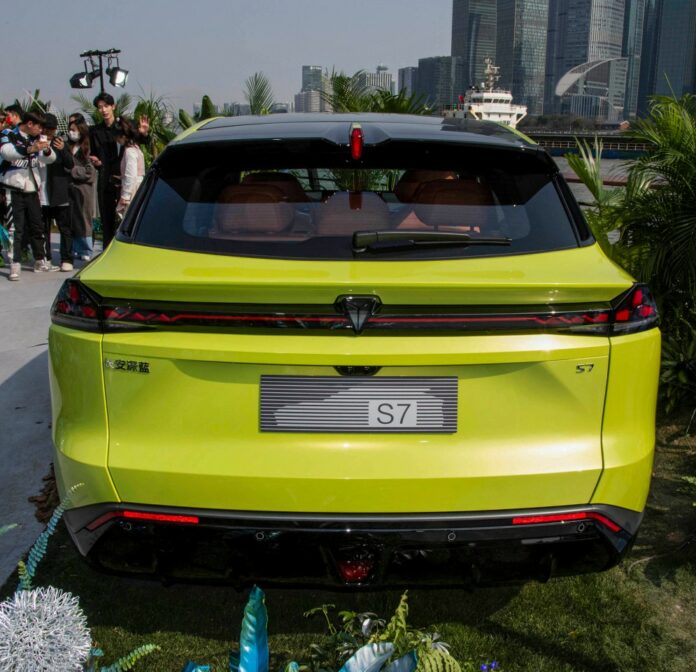 Shenlan S7 Electric SUV Unveiled In China