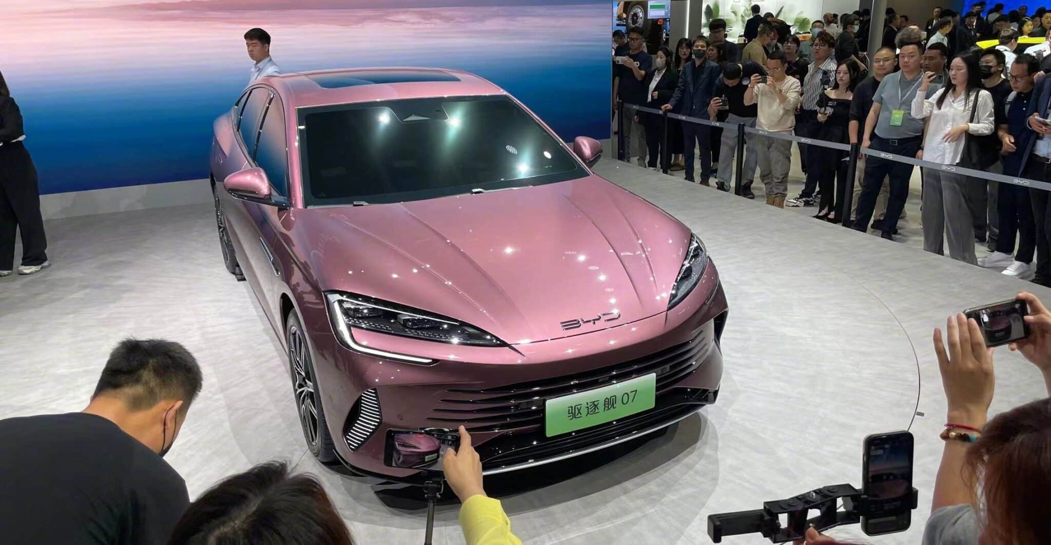 BYD Destroyer 07 PHEV debuts in Shanghai with a 200 km battery range