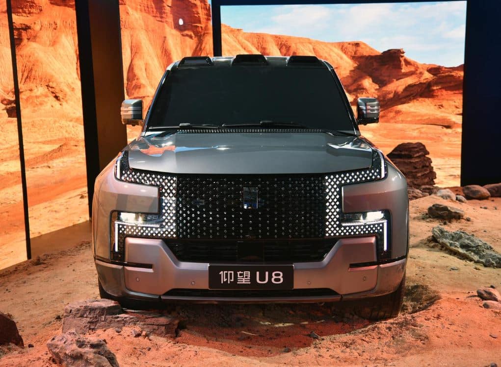BYD's Yangwang U8 shows off at BYD technology conference