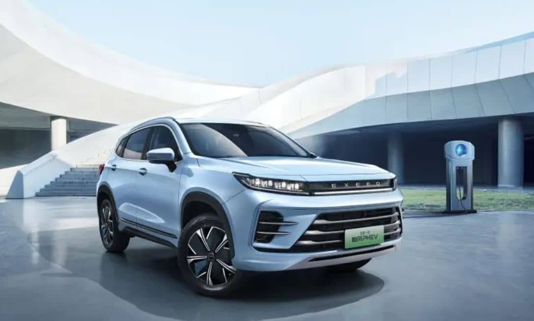 New Chery Exeed LX SUV launched in China, available in ICE and PHEV