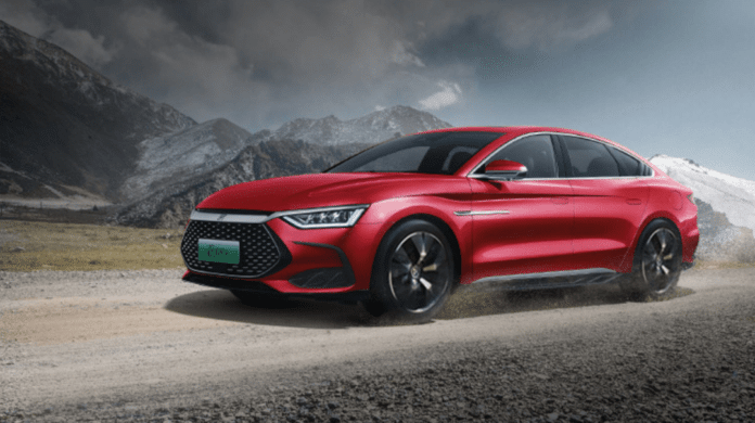 BYD Destroyer 07 sedan spied in China. It is based on the BYD Han