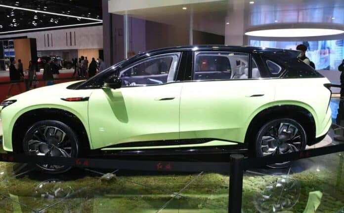 Hongqi E202 with 800V platform and swappable battery unveiled at Shanghai Auto Show