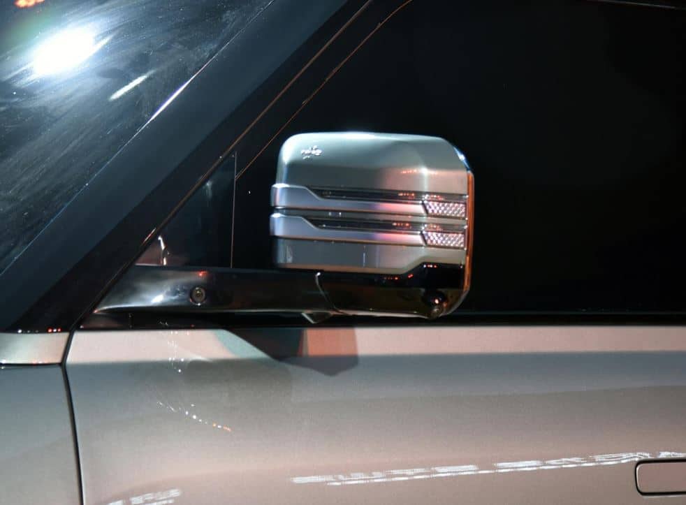 BYD's Yangwang U8 shows off at BYD technology conference