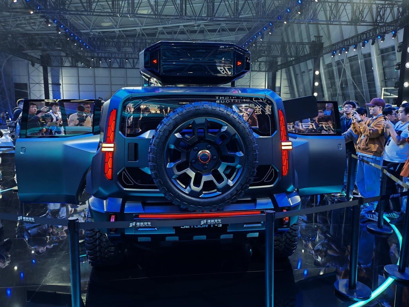 Jetour T-3 electric SUV unveiled with 1300 HP and suicide doors. The ...