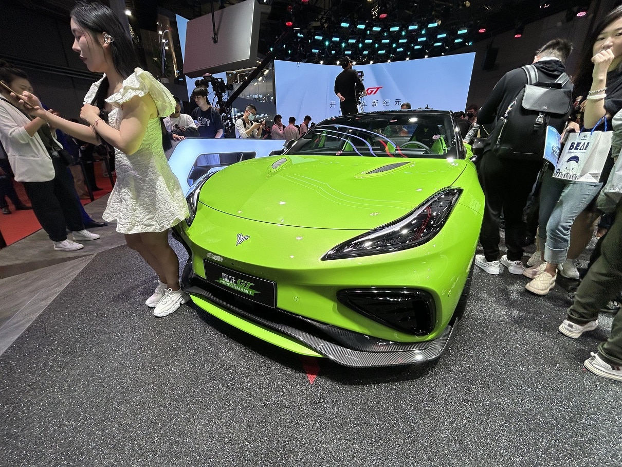 Neta GT Speedster debuts as a convertible 4-seater. GT coupe launched ...