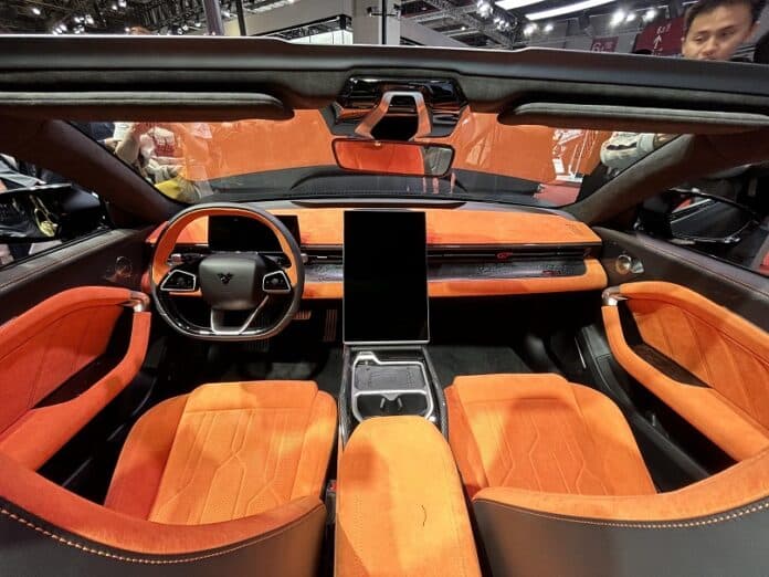 Neta GT Speedster debuts as a convertible 4-seater. GT coupe launched ...