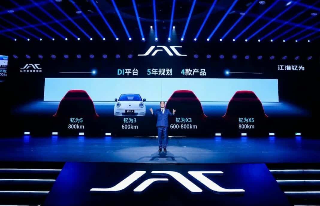 Nio’s manufacturer JAC opened pre-orders for Yiwei 3 EV. Starting from ...