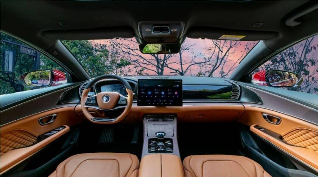 2023 BYD Han DM model spied in China with 170 km range