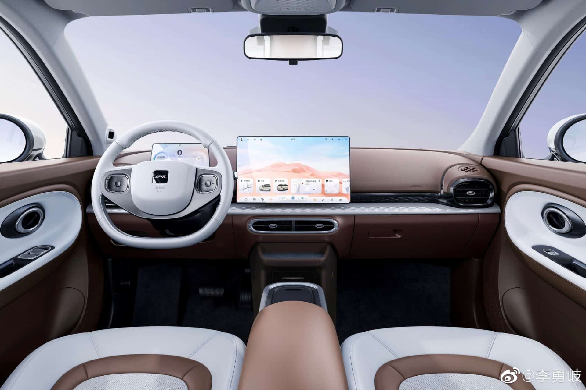 Nio’s manufacturer JAC opened pre-orders for Yiwei 3 EV. Starting from ...